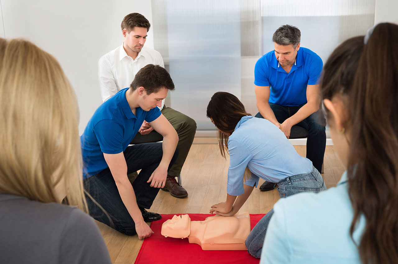Erste-Hilfe-Kurse - Fahrschule CEM GmbH